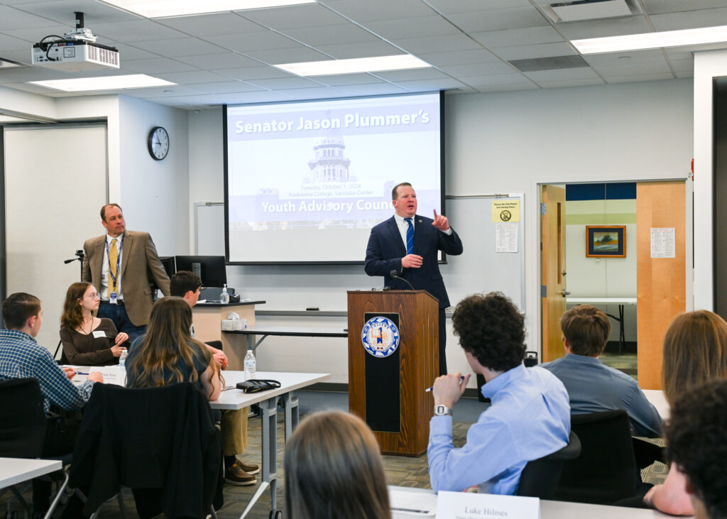 Senator Plummer Hosts Annual Youth Advisory Council - Jason Plummer